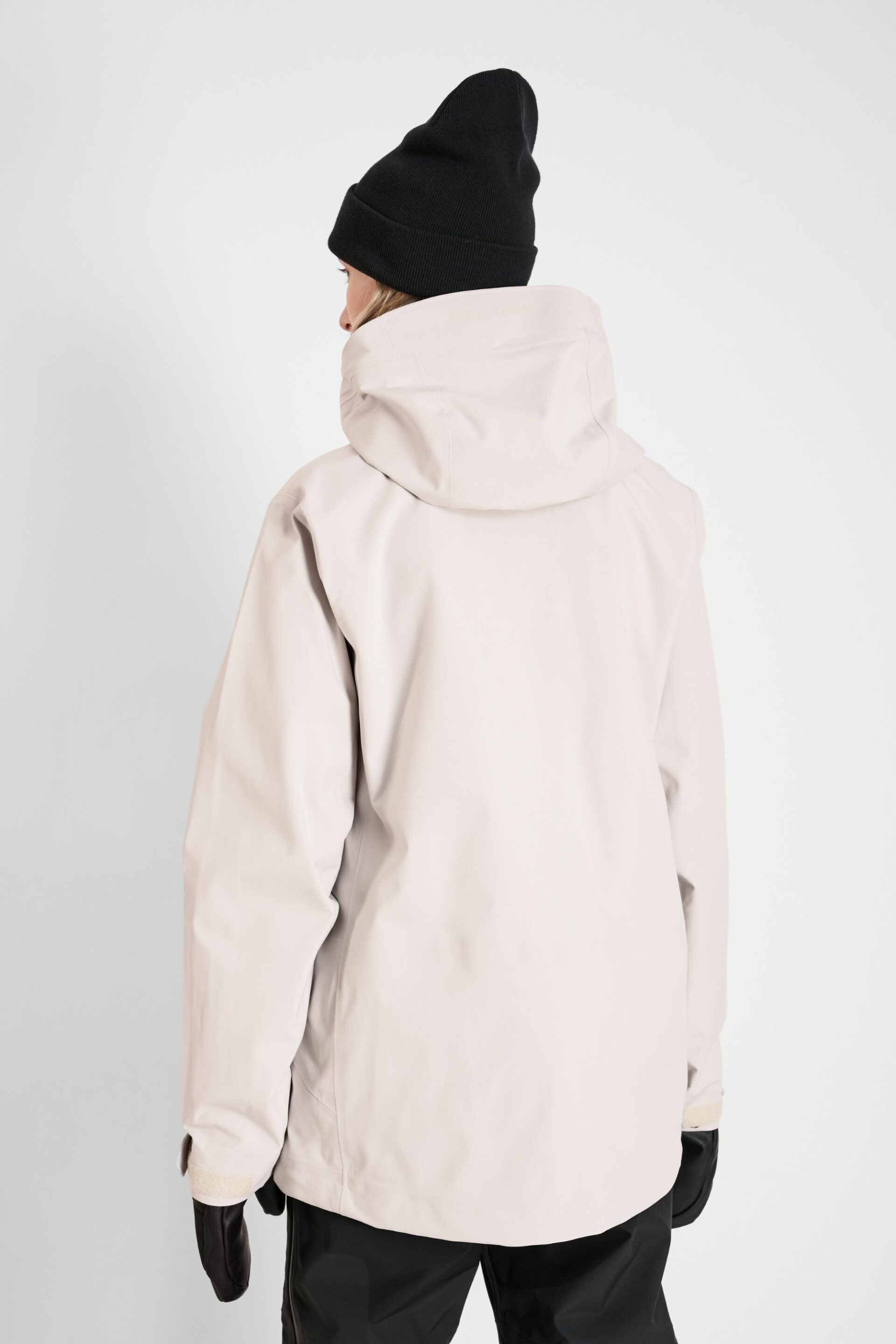 Gentian 3L Shell Jacket - Chalk Beige - Women's - Strobe