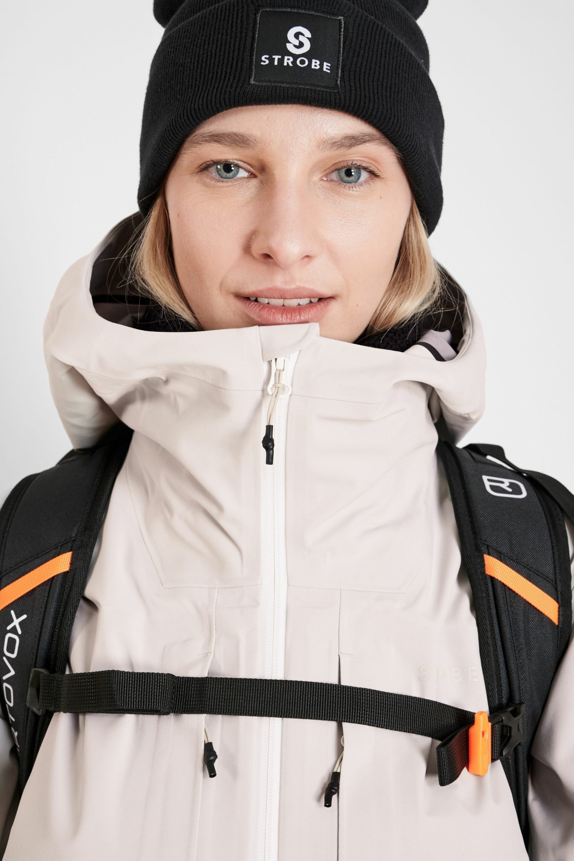 Gentian 3L Shell Jacket - Chalk Beige - Women's - Strobe