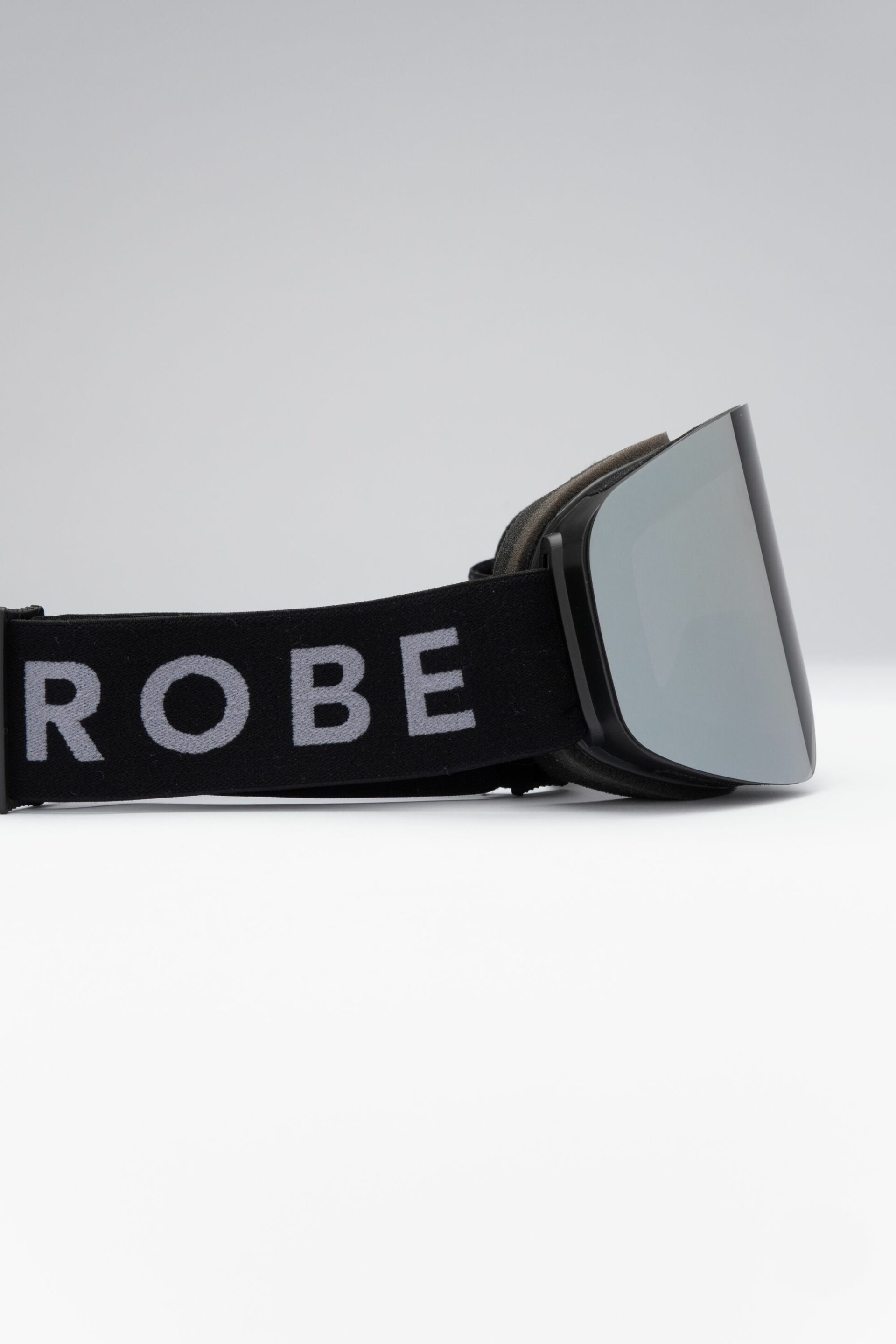 The Accipiter Goggles - Silver Smoke Mirror - OS - Strobe